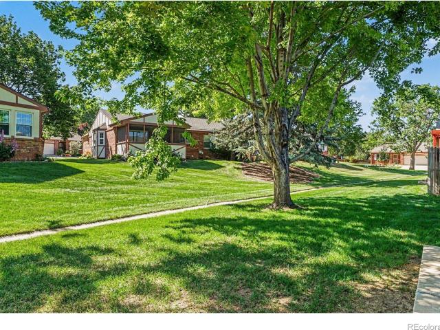 1435 Elmhurst Lane