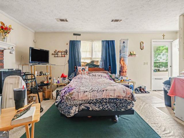 1435 Forest Villa Drive NW