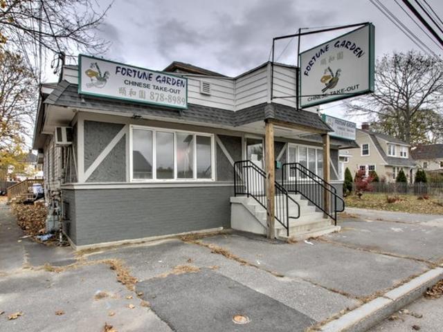 1435 Forest Ave, Portland, ME 04103