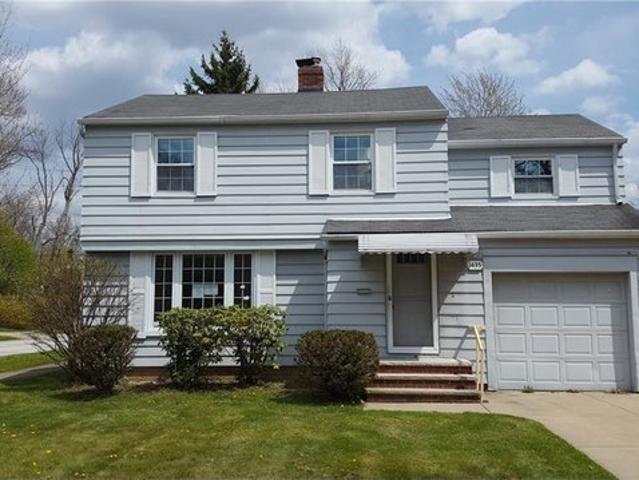 1435 Grenleigh Rd, Lyndhurst, OH 44124