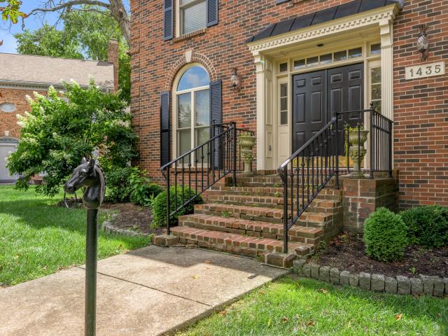 1435 Sugar Maple Lane