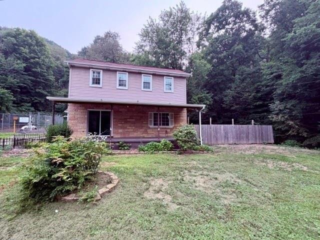 1435 Sharon Rd, Beaver, PA 15009