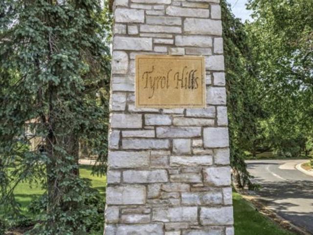 1435 Tyrol Trail