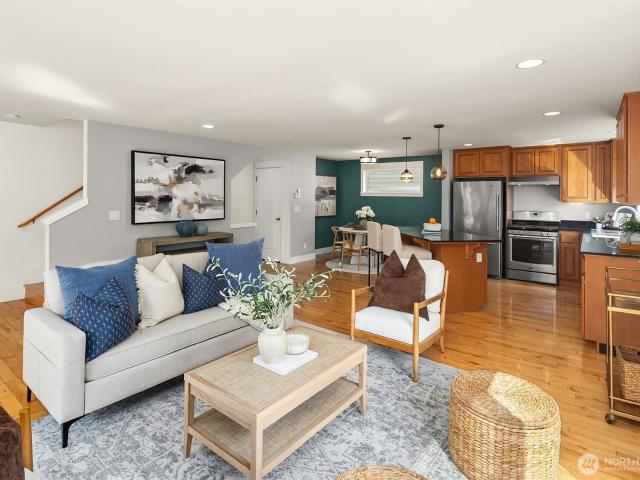 1435 th Avenue NE