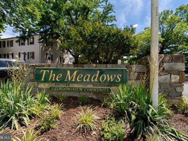14361 Saguaro Pl Unit 14361, Centreville, VA 20121