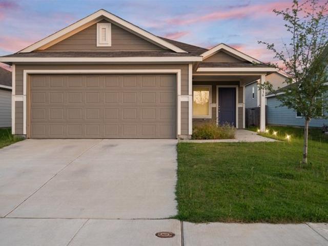 1436 Mahogany Ln, Fort Worth, TX 76140