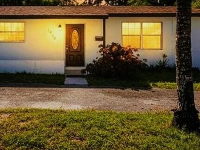 1436 NW 19th St, Fort Lauderdale, FL 33311