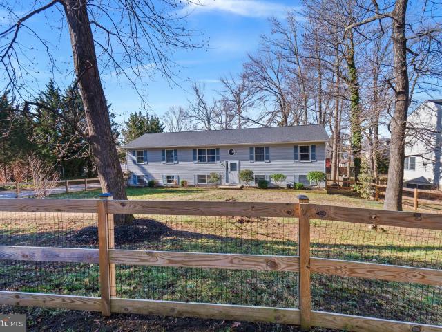 1436 Oak Bluff Rd, Edgewater, MD 21037 | MLS #MDAA2138 | Compass