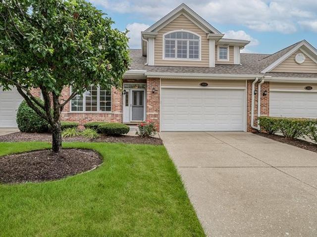 1436 Covington Dr, Lemont, IL 60439