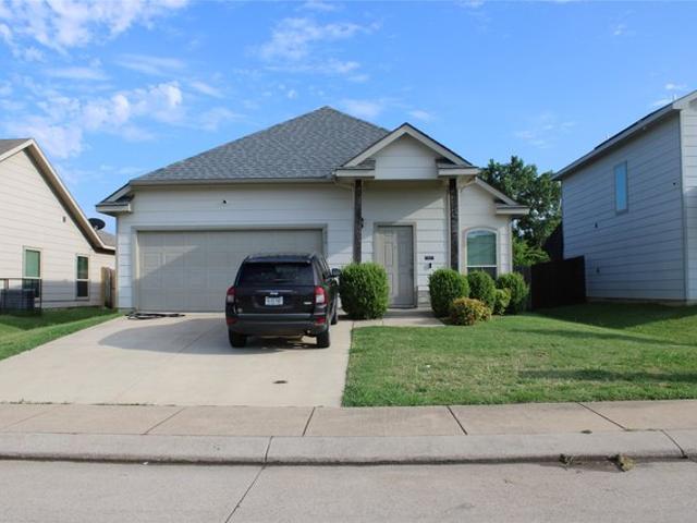 1436 Gallina Trl, Fort Worth, TX 76119