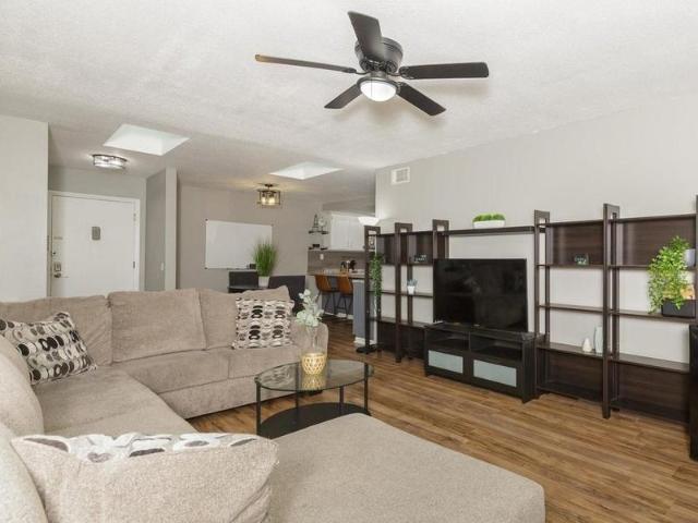1436 Heritage Landing #301, Saint Charles, MO 63303 MLS 2402.