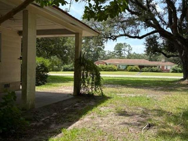 1436 Highway 61