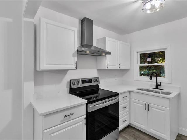 1436 Lanvale Drive SW