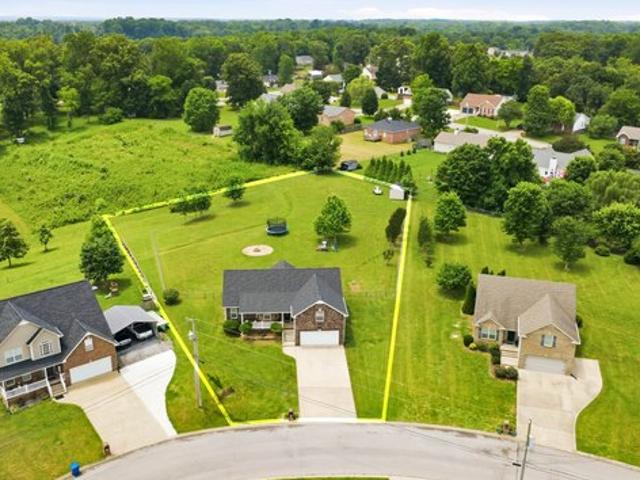 1436 Rustys Ln, Clarksville, TN 37042