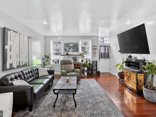 1436 S 16th St, Philadelphia, PA 19146