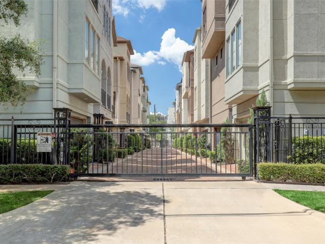 1436 Wichita St, Houston, TX 77004 | MLS #51453 | Compass