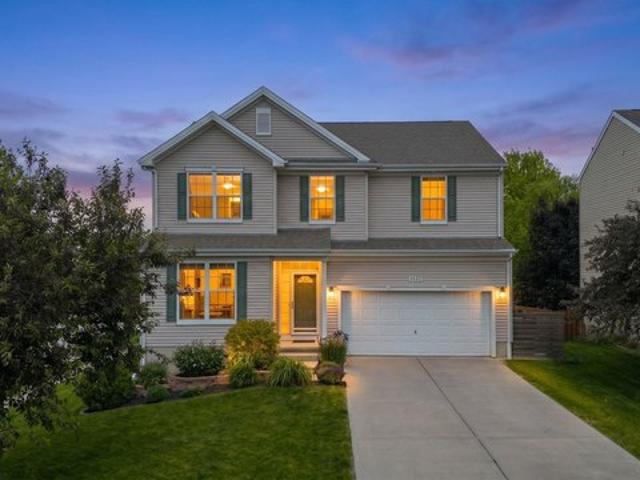 1437 N 209th St, Omaha, NE 68022