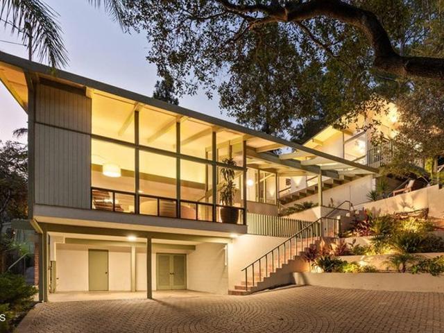 1437 Hillside Dr, Glendale, CA 91208