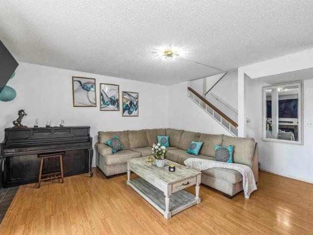 1437 Robin Lane