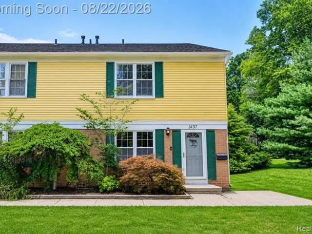 1437 Wingate Blvd, Ypsilanti, MI 48198