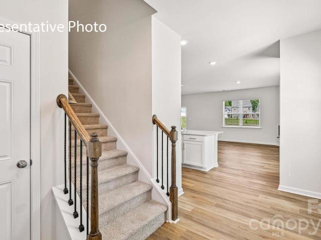 1437 7th Street Drive NE