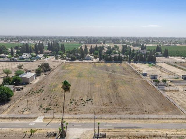 14383 Road 23 1/2, Madera, CA 93637
