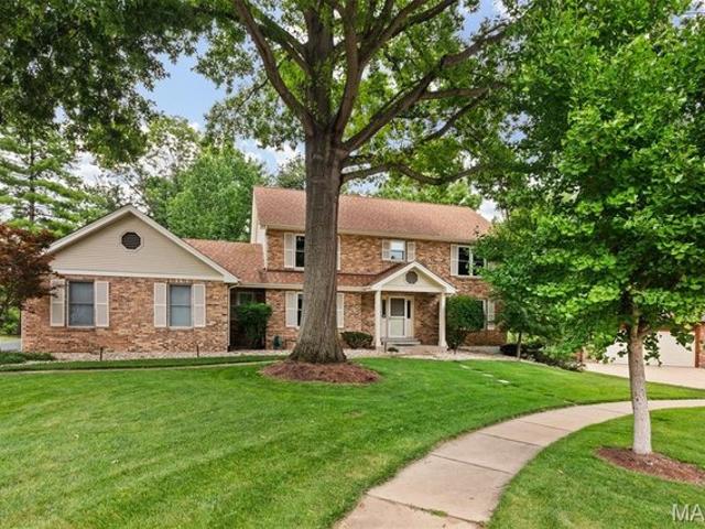 14382 Stablestone Ct, Chesterfield, MO 63017