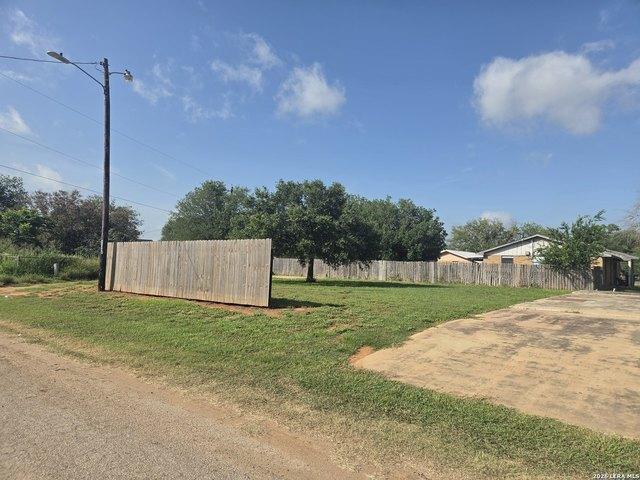 1438 N Huajillo Blk St Lot 6, Pearsall, TX 78061