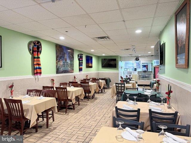 1438 Federal St, Philadelphia, PA 19146