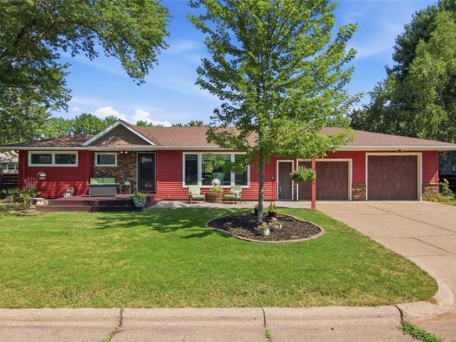 1438 Hilltop Blvd, Chippewa Falls, WI 54729