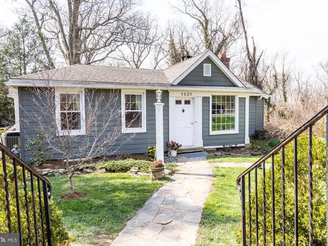 1438 Ridgeway E
