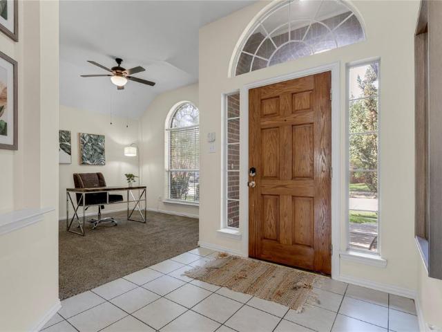 1438 Royal Oaks Drive