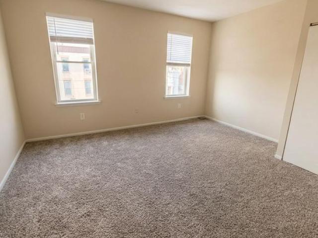 1438 Snyder Avenue # 3