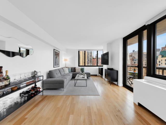 1438 Third Avenue, New York, NY