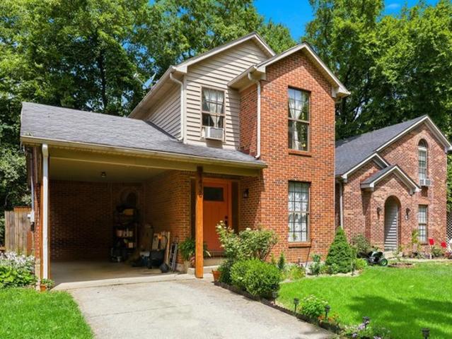1438 Vintage Cir, Lexington, KY 40517