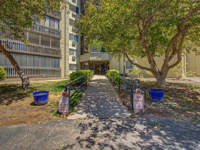 14390 E Marina Drive # 208