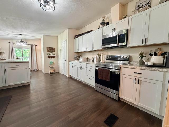 14395 W 150 N