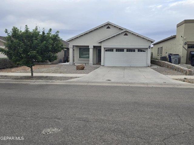 14395 Aria Lopez Dr, El Paso, TX 79938