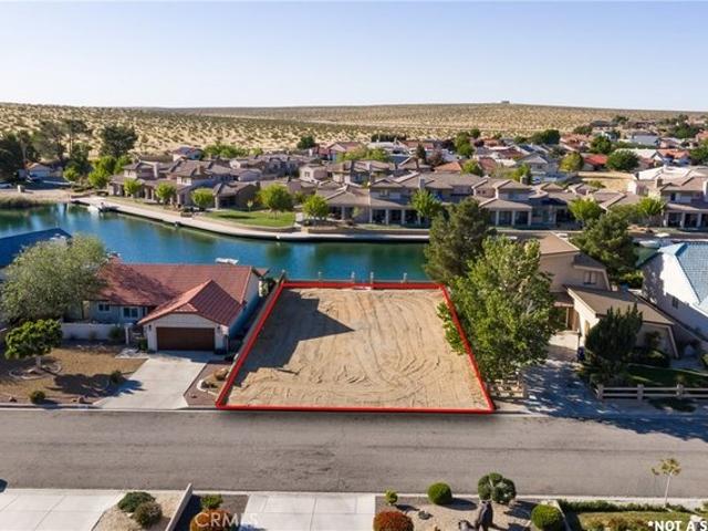 14396 Jamaica Ln, Helendale, CA 92342