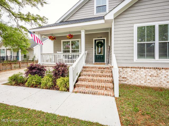 1439 Mantou St, Pascagoula, MS 39567 | MLS #4145