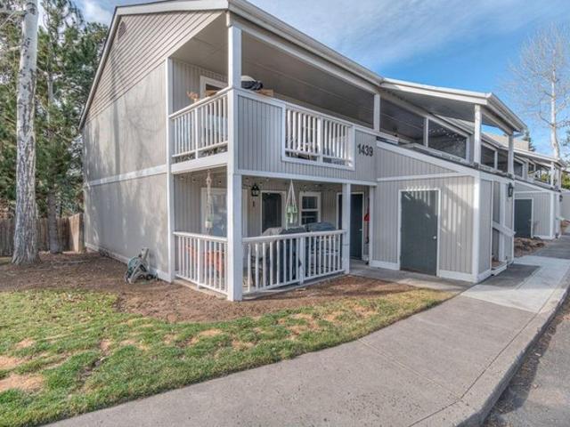 1439 NW Juniper St Apt 1, Bend, OR 97703