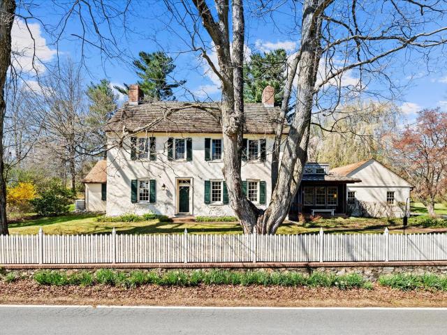 1439 Old Wilmington Rd, Hockessin, DE 19707 | MLS #DENC2100 | Compass