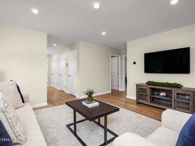 1439 Cherry Creek Lane