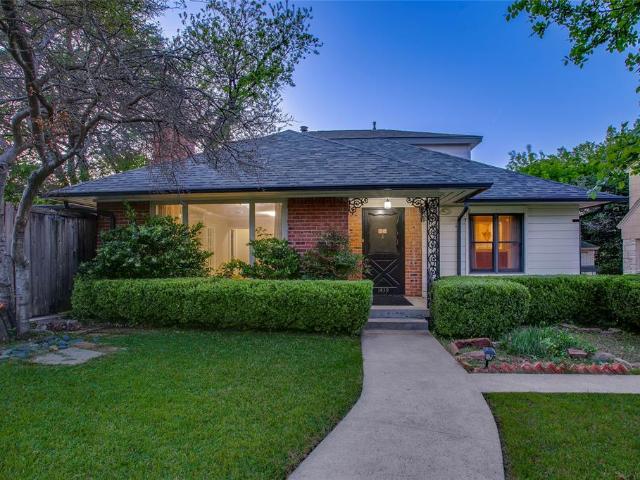 1439 Jr Dr, Dallas, TX 75208 | MLS #21228 | Compass