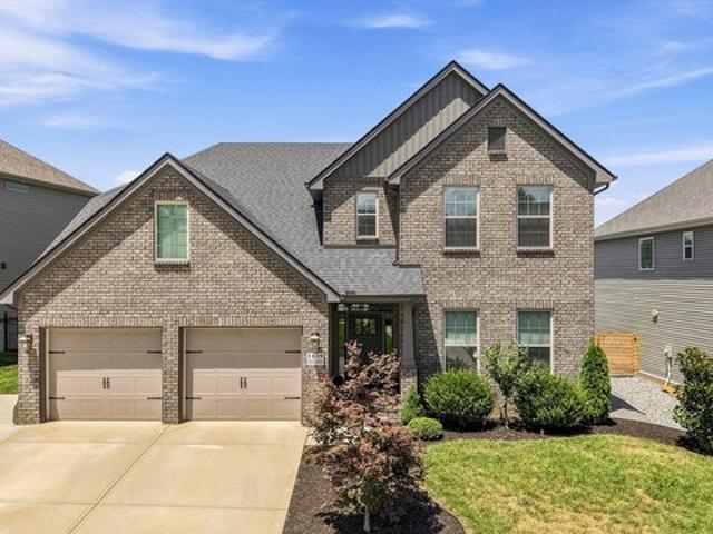 1439 Ridge Climber Rd, Knoxville, TN 37922