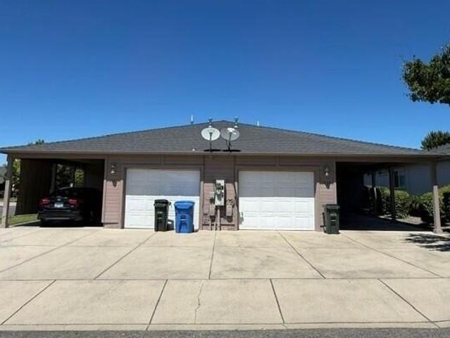 1439 SW Kellenbeck Ave, Grants Pass, OR 97527