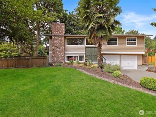 14303 nd Ave NE, Kirkland, WA 98034
