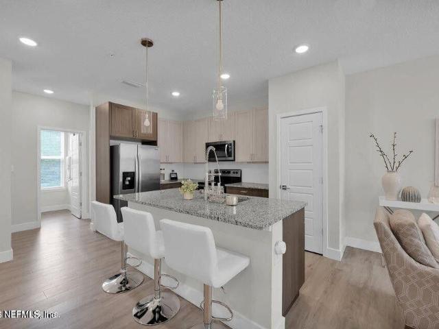 14304 Marina San Pablo Pl 210, Jacksonville, FL