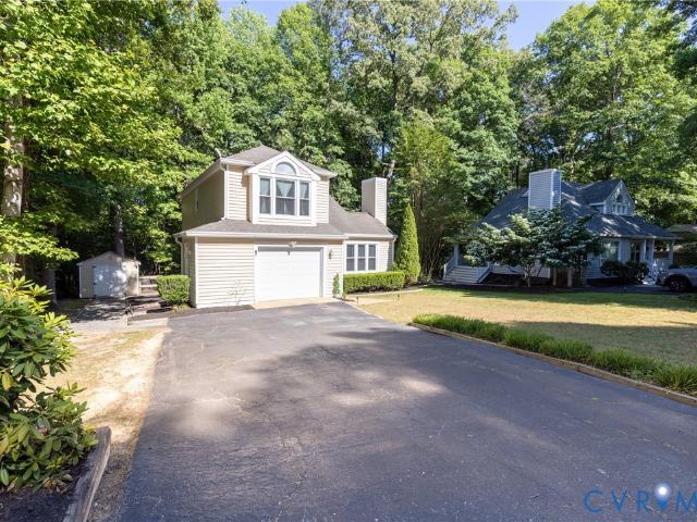14305 Woods Walk Lane