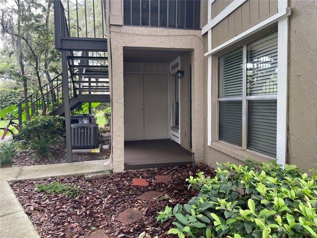 14308 Hanging Moss Cir Apt 101, Tampa, FL 33613